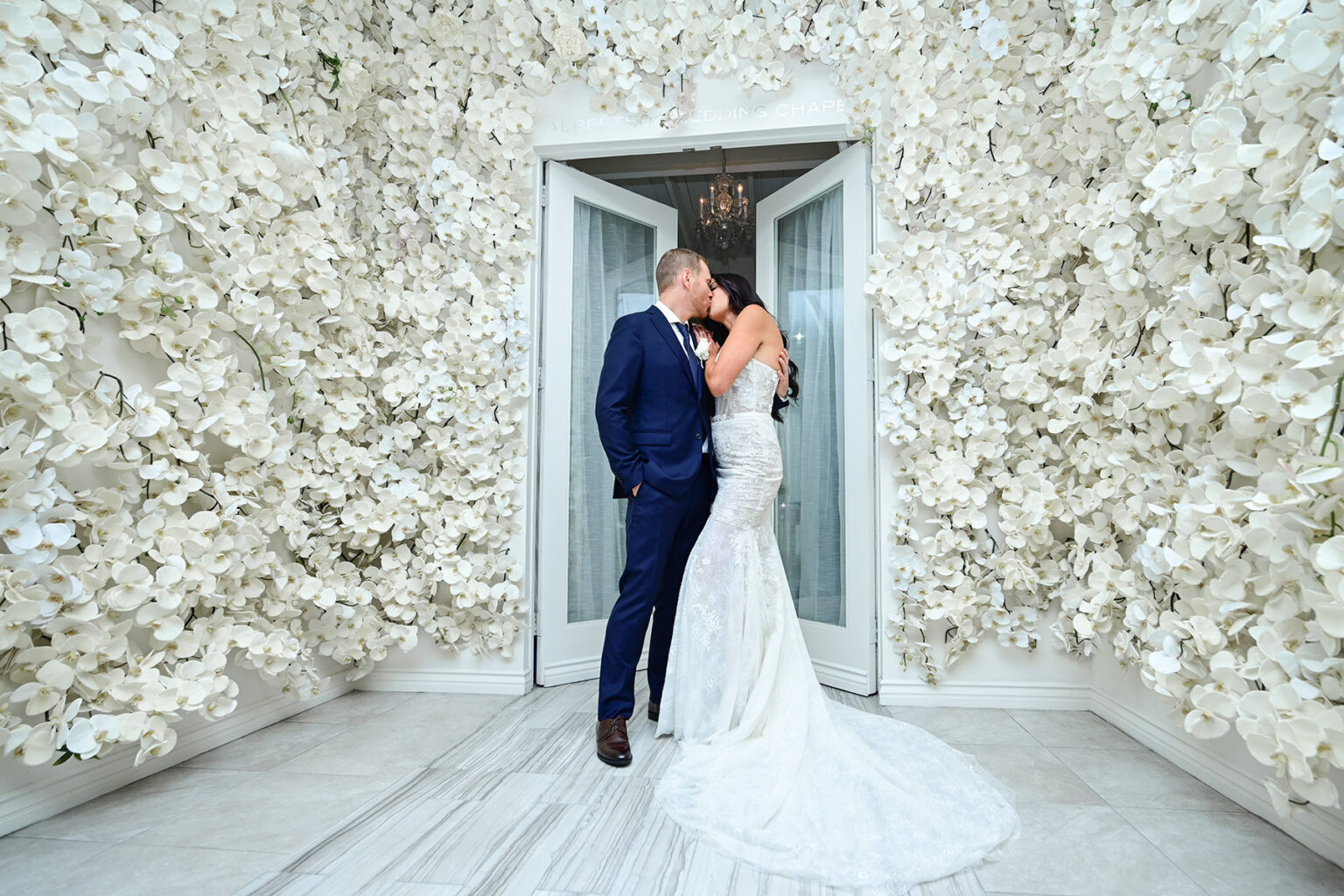 Albertson Wedding Chapel in Los Angeles. Stylish, intimate weddings daily.