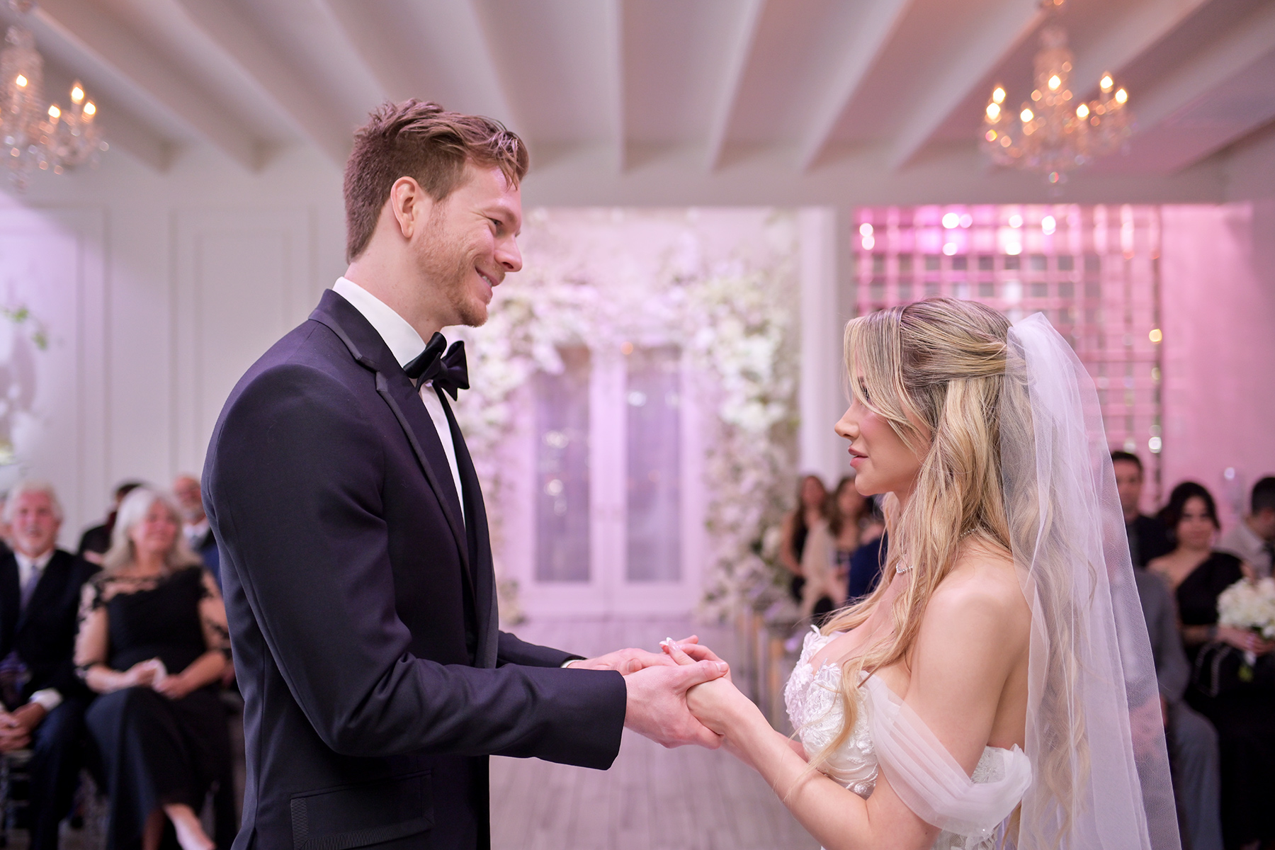 Albertson Wedding Chapel in Los Angeles. Stylish, intimate weddings daily.