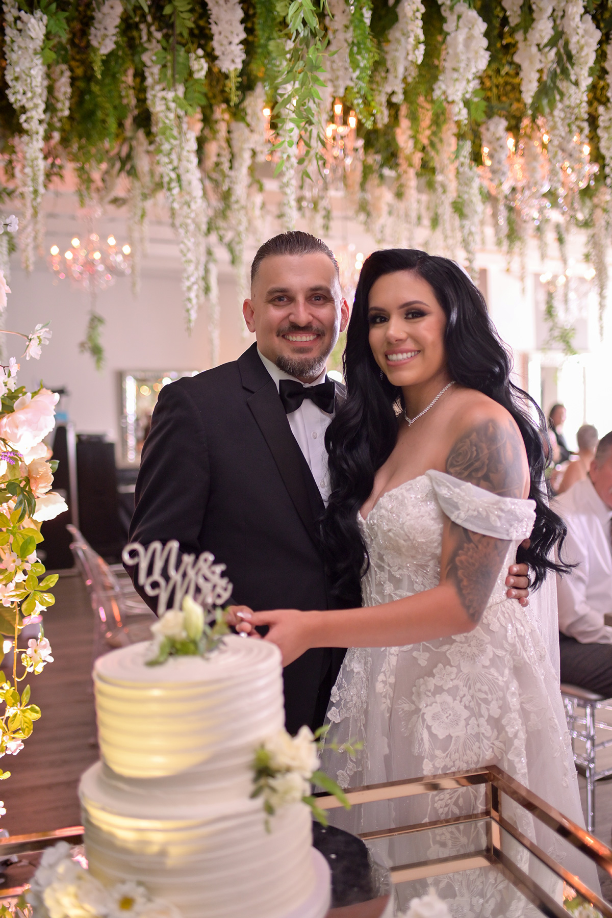 Albertson Wedding Chapel in Los Angeles. Stylish, intimate weddings daily.
